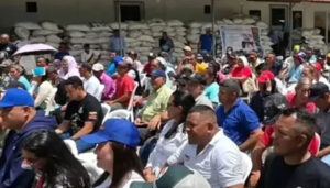 Productores De Seis Comunas De Apure Reciben Financiamiento Agrícola ...